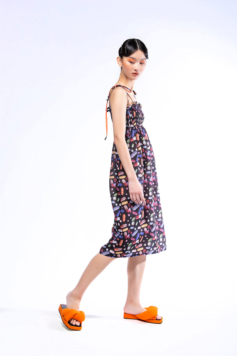 PURANA VAANI MULTISTYLE DRESS/SKIRT IN PILLS PRINT – Purana Indonesia